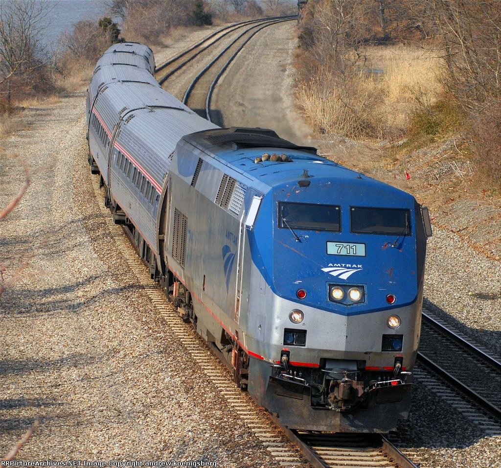 Amtrak GE P-32AC-DM 711